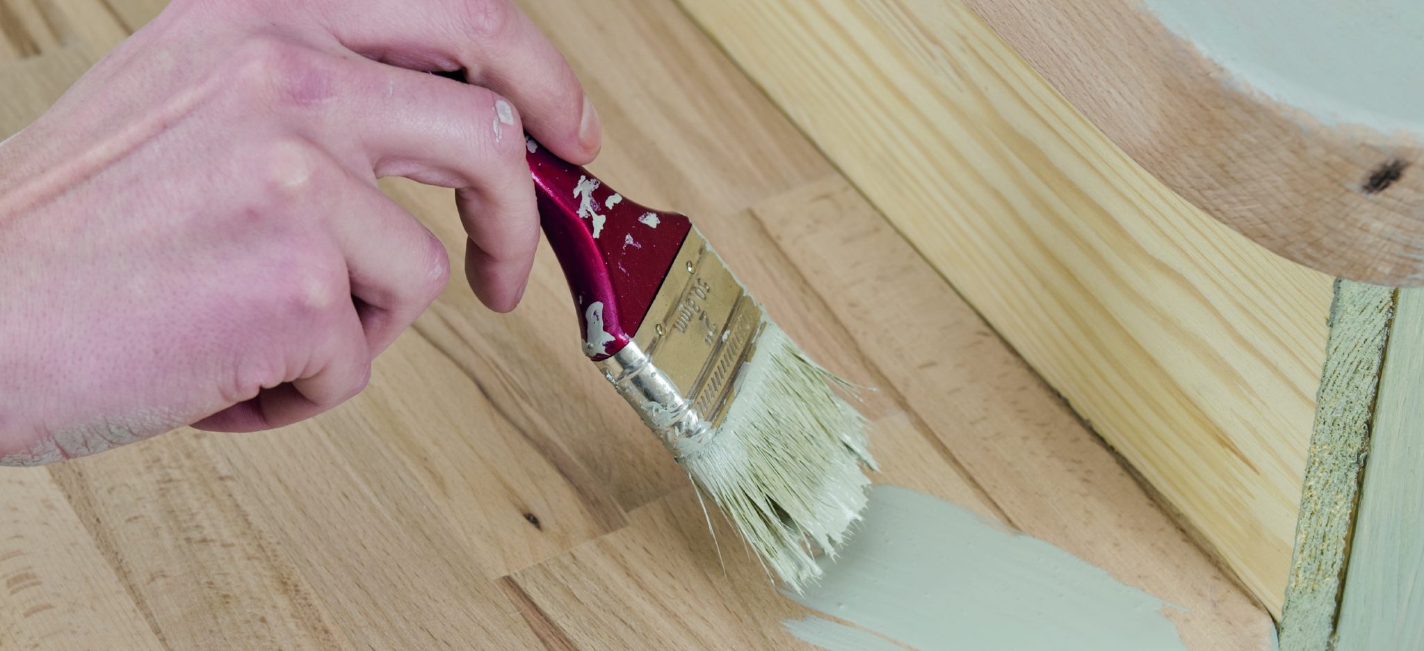 Why choose water-based paint for your projects? In 2 easy steps with La ...
